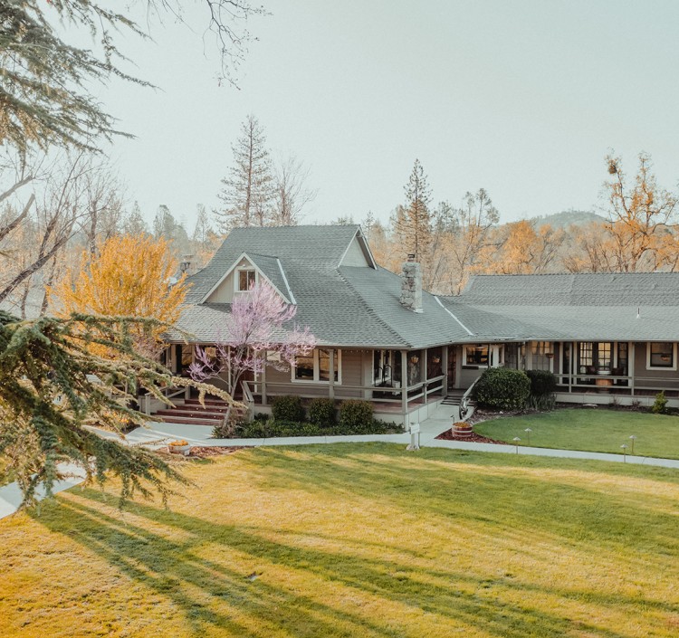 Sierra Sky Ranch | Official Site