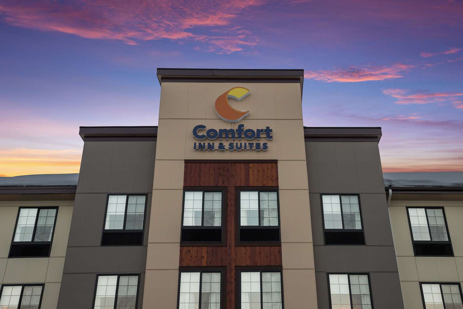 Comfort Inn & Suites Gaylord Michigan | Official Site