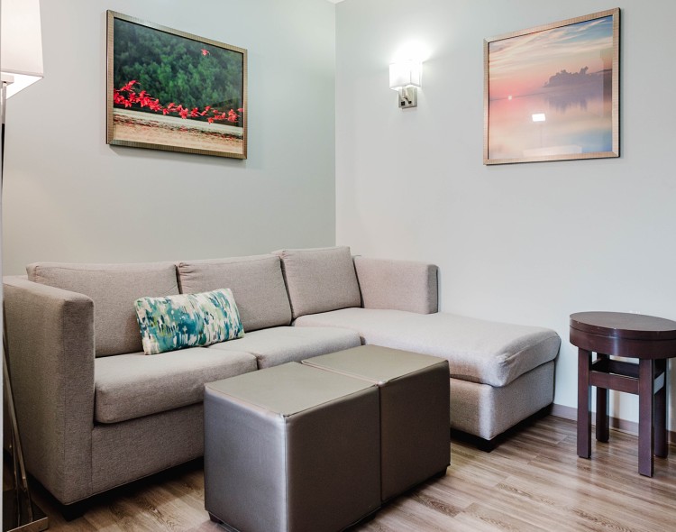 Rooms - Comfort Inn & Suites - Tobago