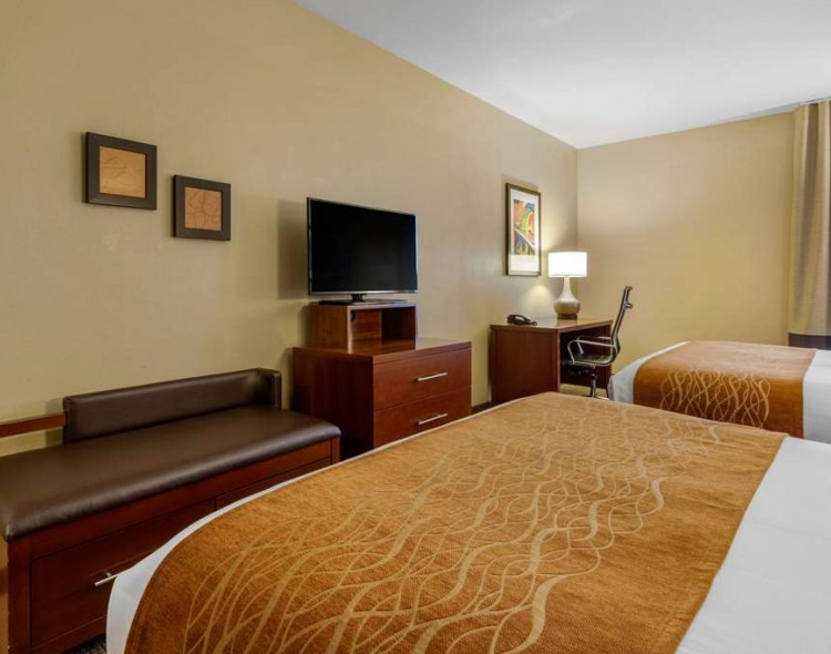 Memphis Hotel Rooms | Comfort Inn Memphis Downtown